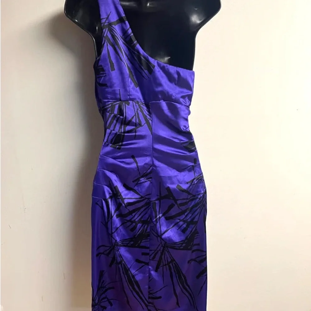 le chateau | Dresses | Le Chateau Vibrant Purple Oneshoulder Dress ...